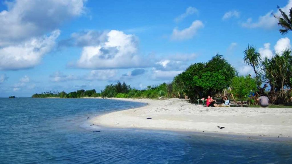 Speedboat charter for Pari island day trip - Melampa Indonesia